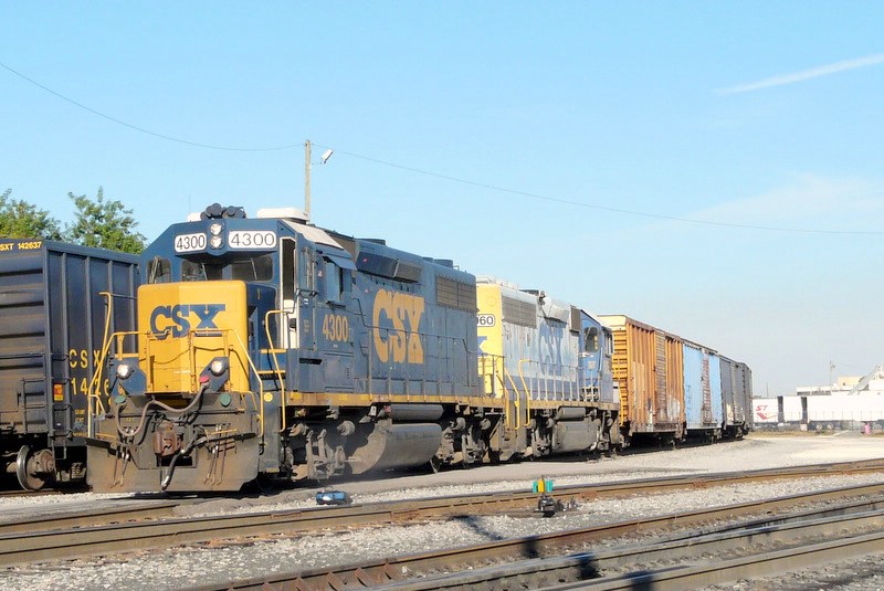 CSX 4300